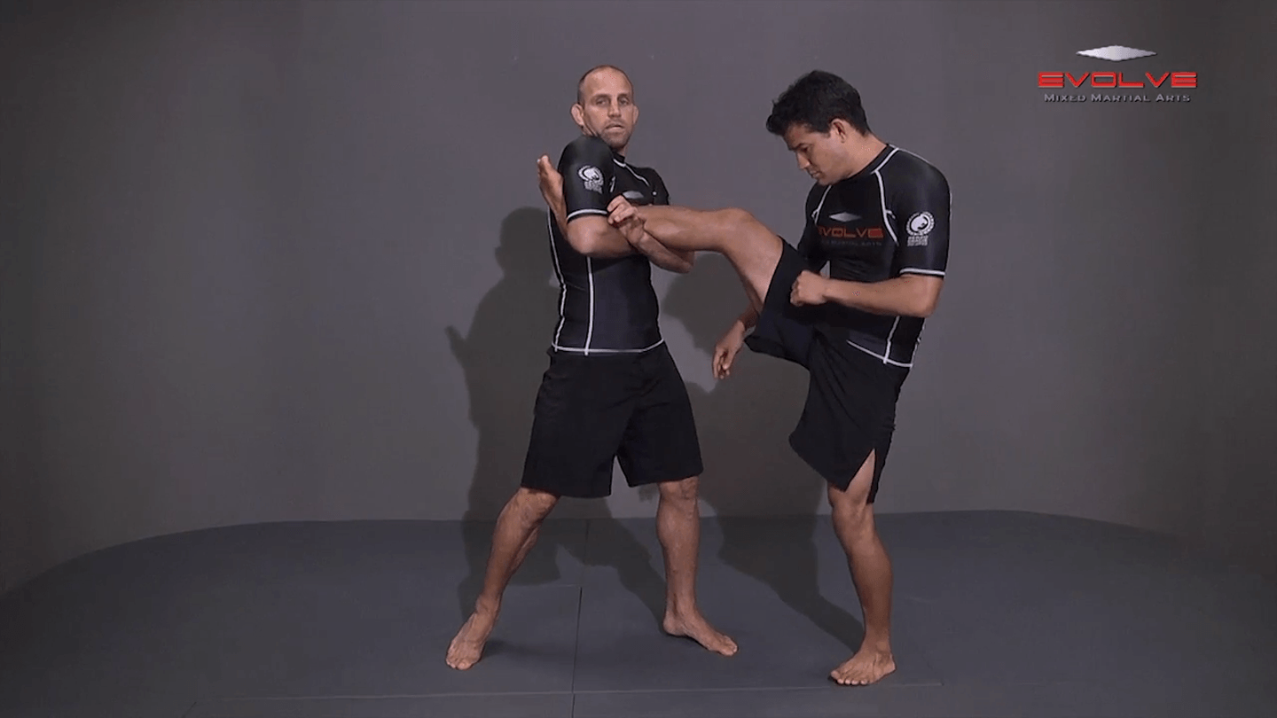 Outside Single Leg Counter To Kick Out - Evolve University
