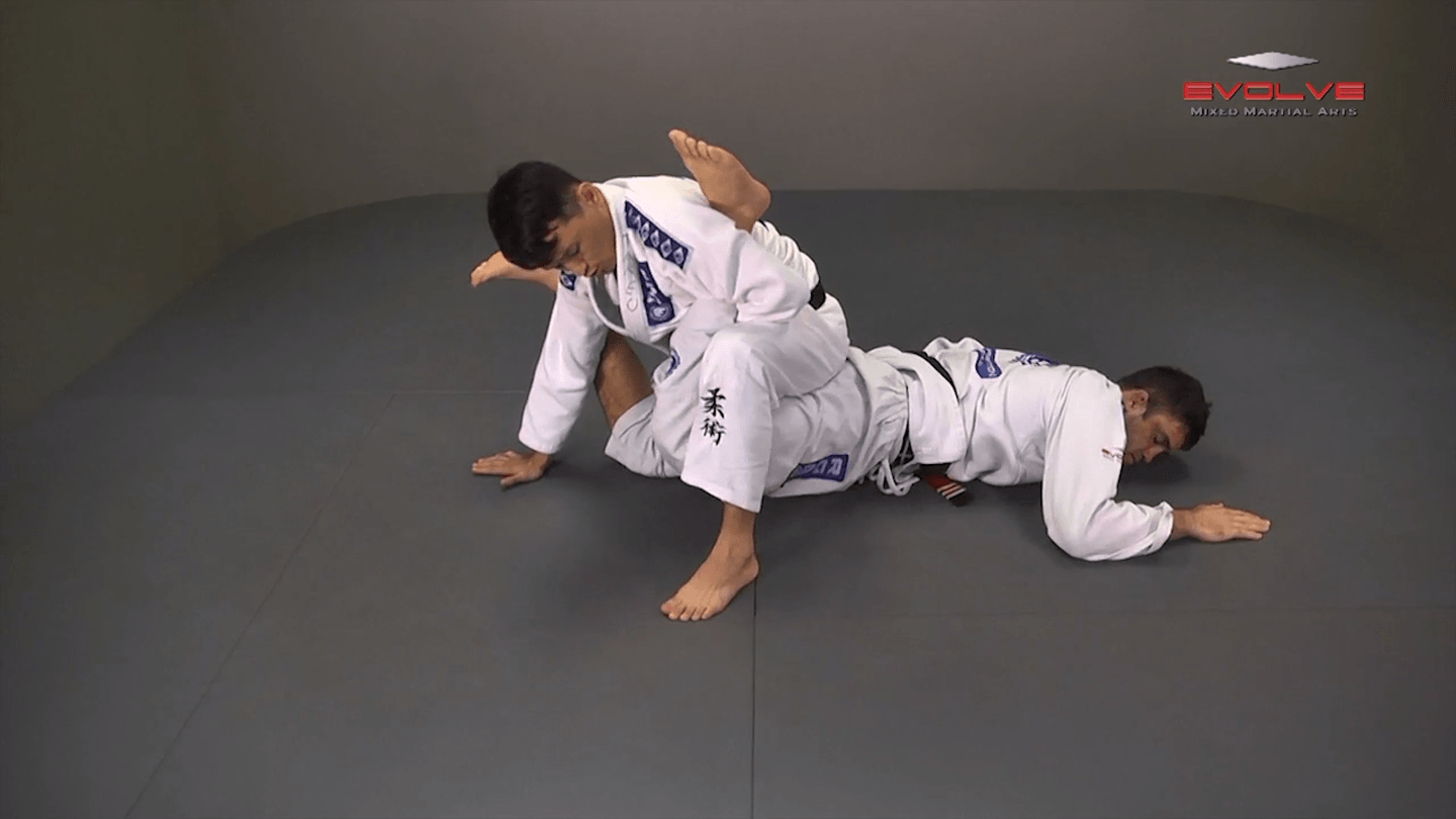 Stacking The Guard To Ankle Lock - Evolve University