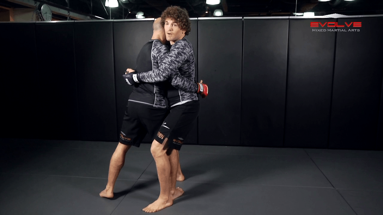 Body Lock To Step Around Throw - Evolve University