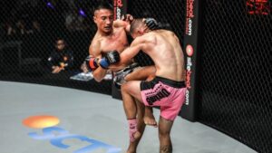 The Ultimate Guide To The Muay Thai Clinch - Evolve University