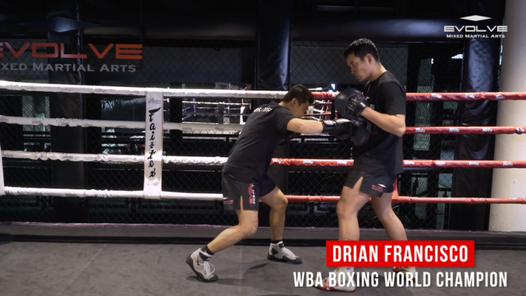 WBA Boxing World Champion Drian Francisco Demonstrates How To Throw A ...