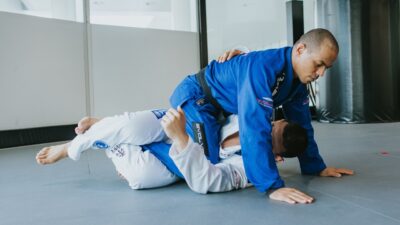 A Simple Guide To Understanding The 3/4 Mount Position In BJJ - Evolve ...