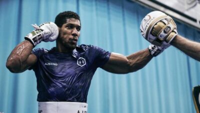 5 Ways To Diversify Your Boxing Hooks - Evolve University