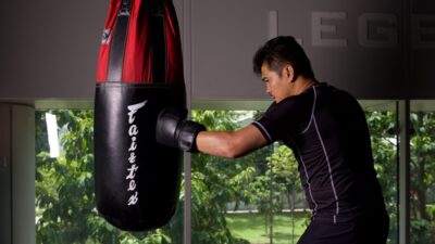 3 Important Heavy Bag Drills To Improve Your Boxing Technique - Evolve ...