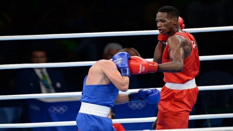 13 Ways To Set Up The Screw Shot Punch In Boxing - Evolve University
